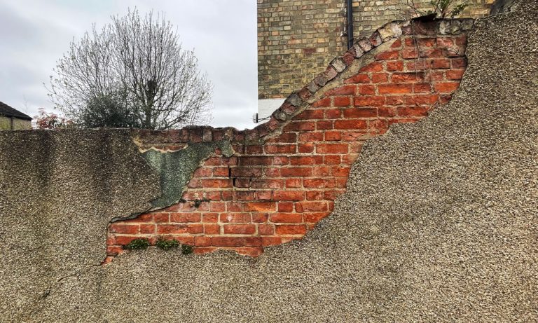 How To Render A Wall - UK Home Improvement